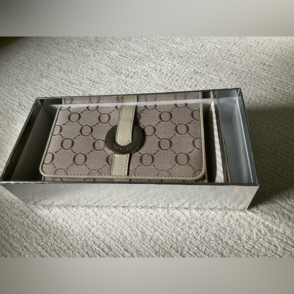 Oroton | Accessories | Oroton Wallet | Poshmark